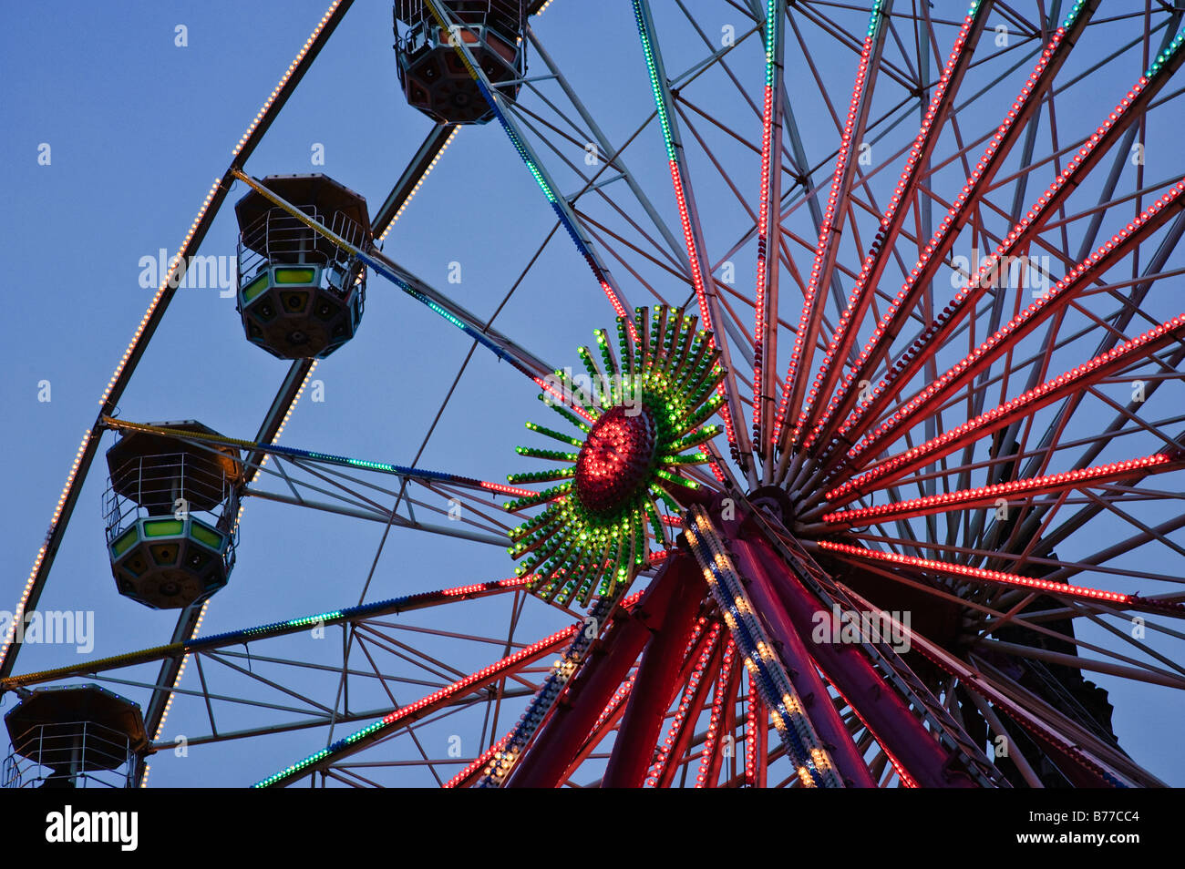 Big Wheel and Scott Monument during Edinburgh's Christmas Winter ...