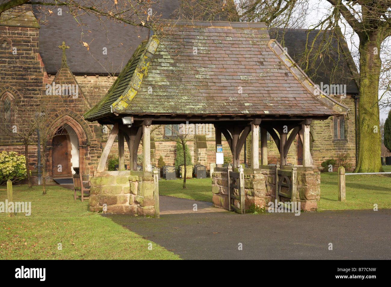 Canopy entrance hi-res stock photography and images - Alamy