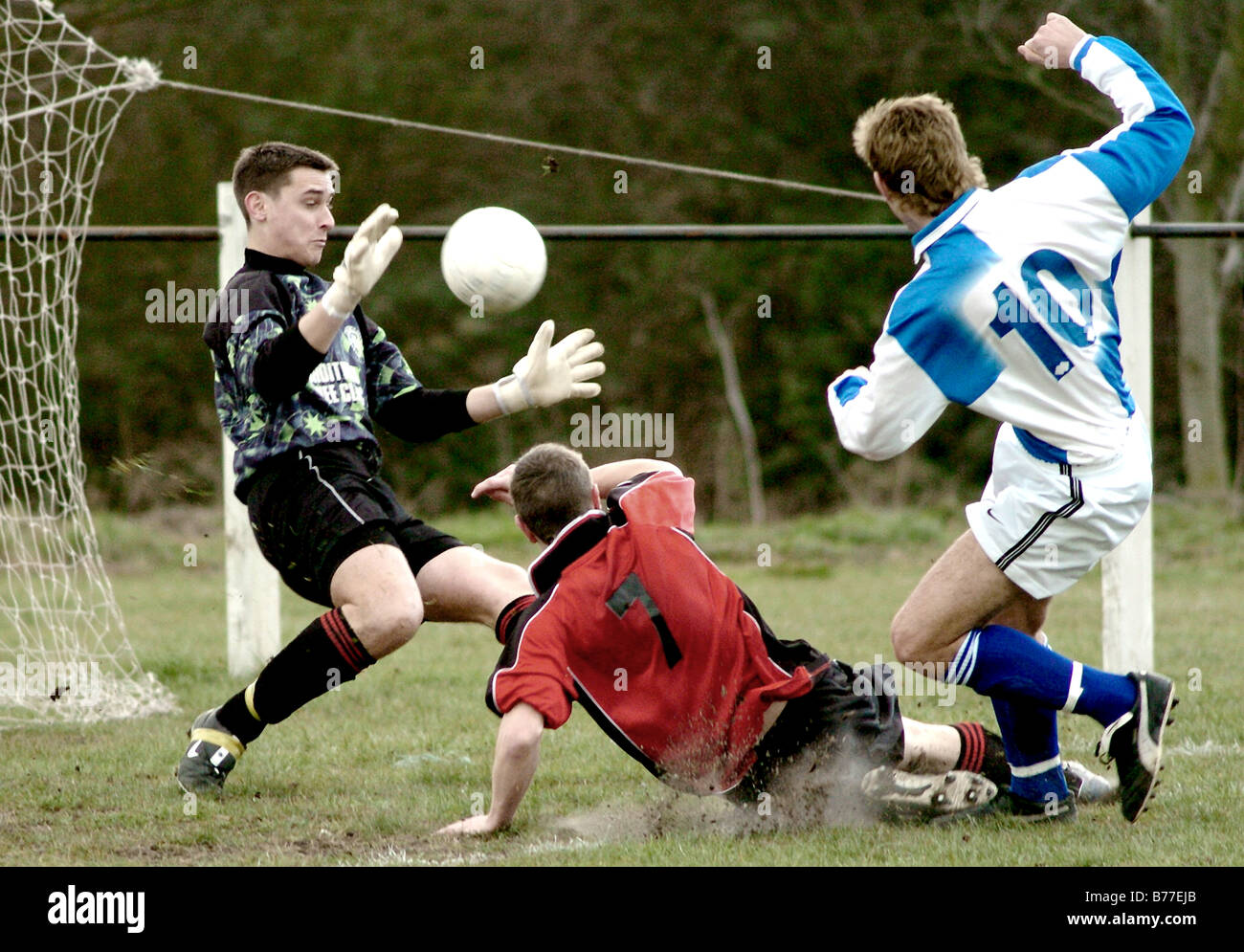 Sunday soccer hi-res stock photography and images - Alamy