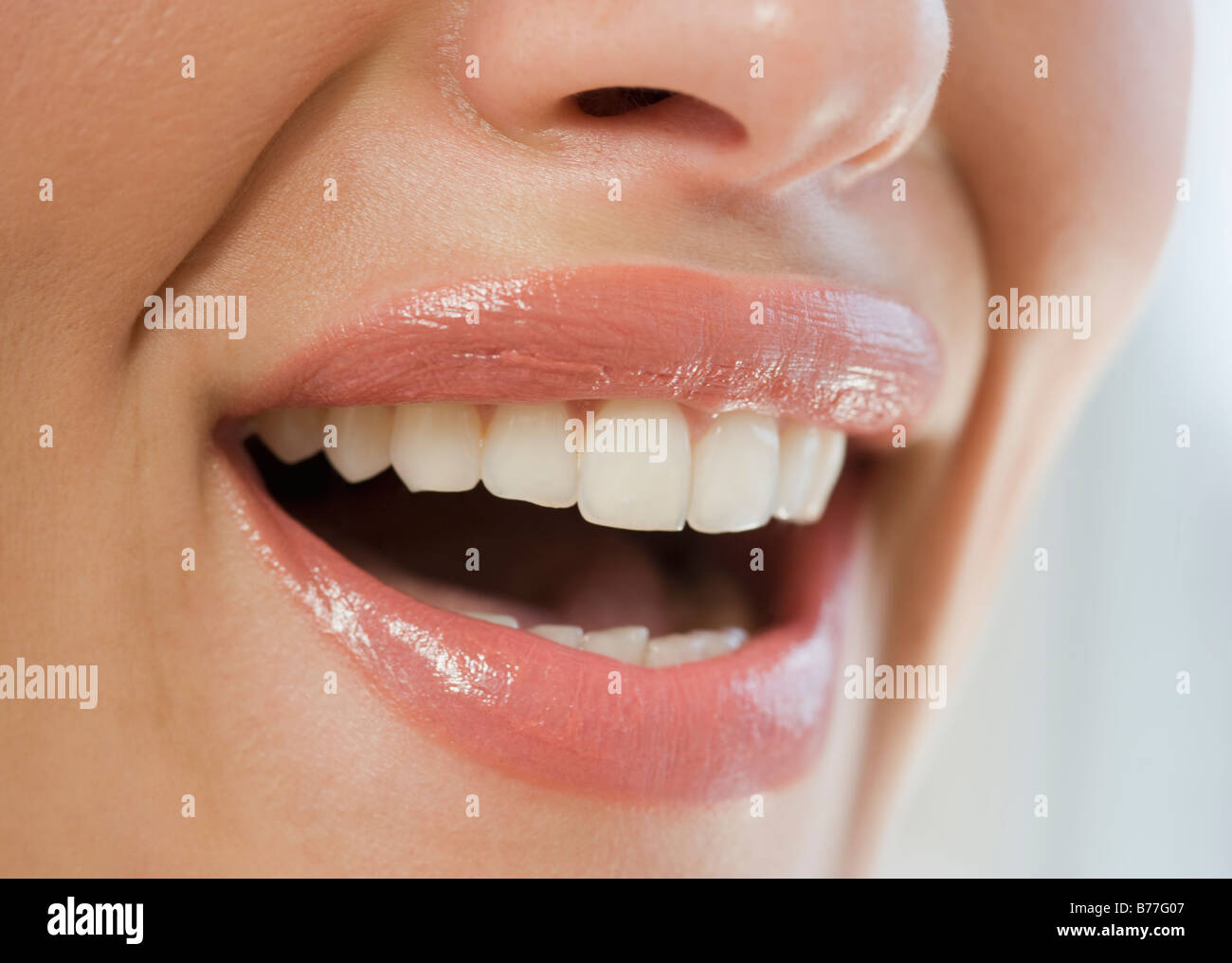 Womans face mouth open hi-res stock photography and images - Alamy