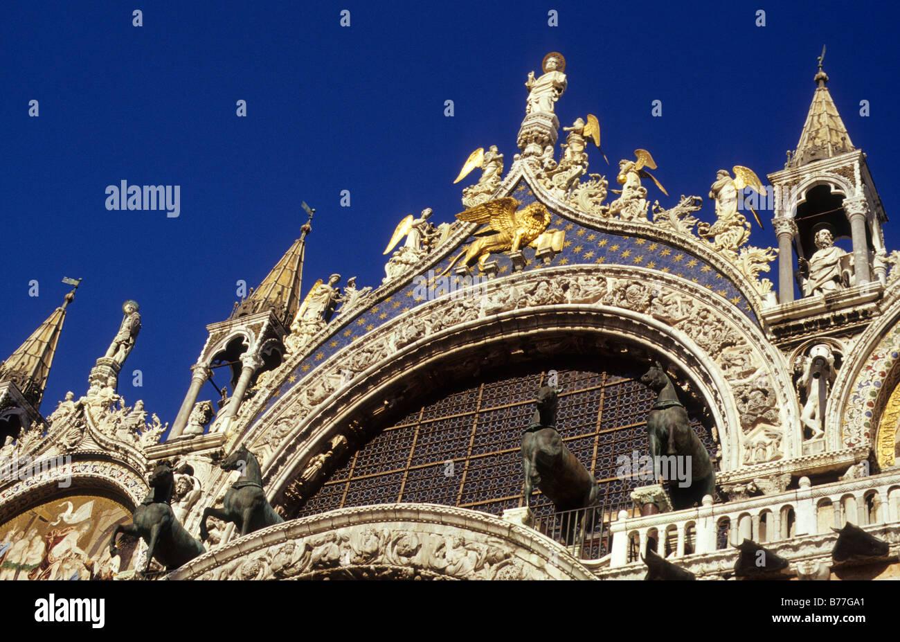 St marks basilica detail hi-res stock photography and images - Alamy
