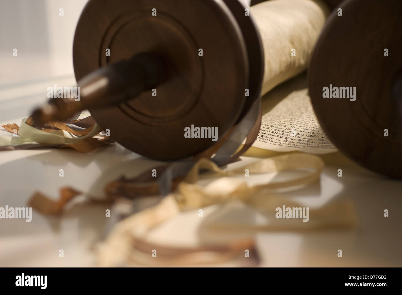 Scroll of torah hi-res stock photography and images - Alamy