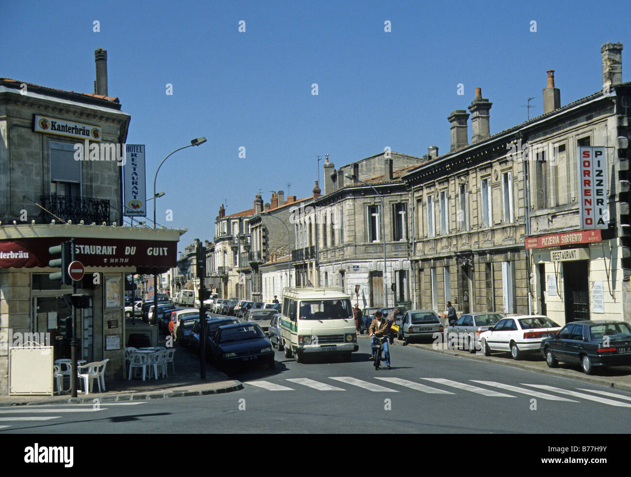 Modest stone houses hi-res stock photography and images - Alamy