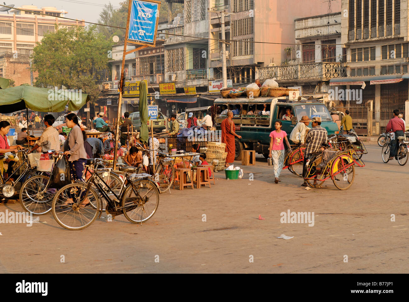 Market in Mandalay, Burma, Myanmar, Asia Stock Photo - Alamy