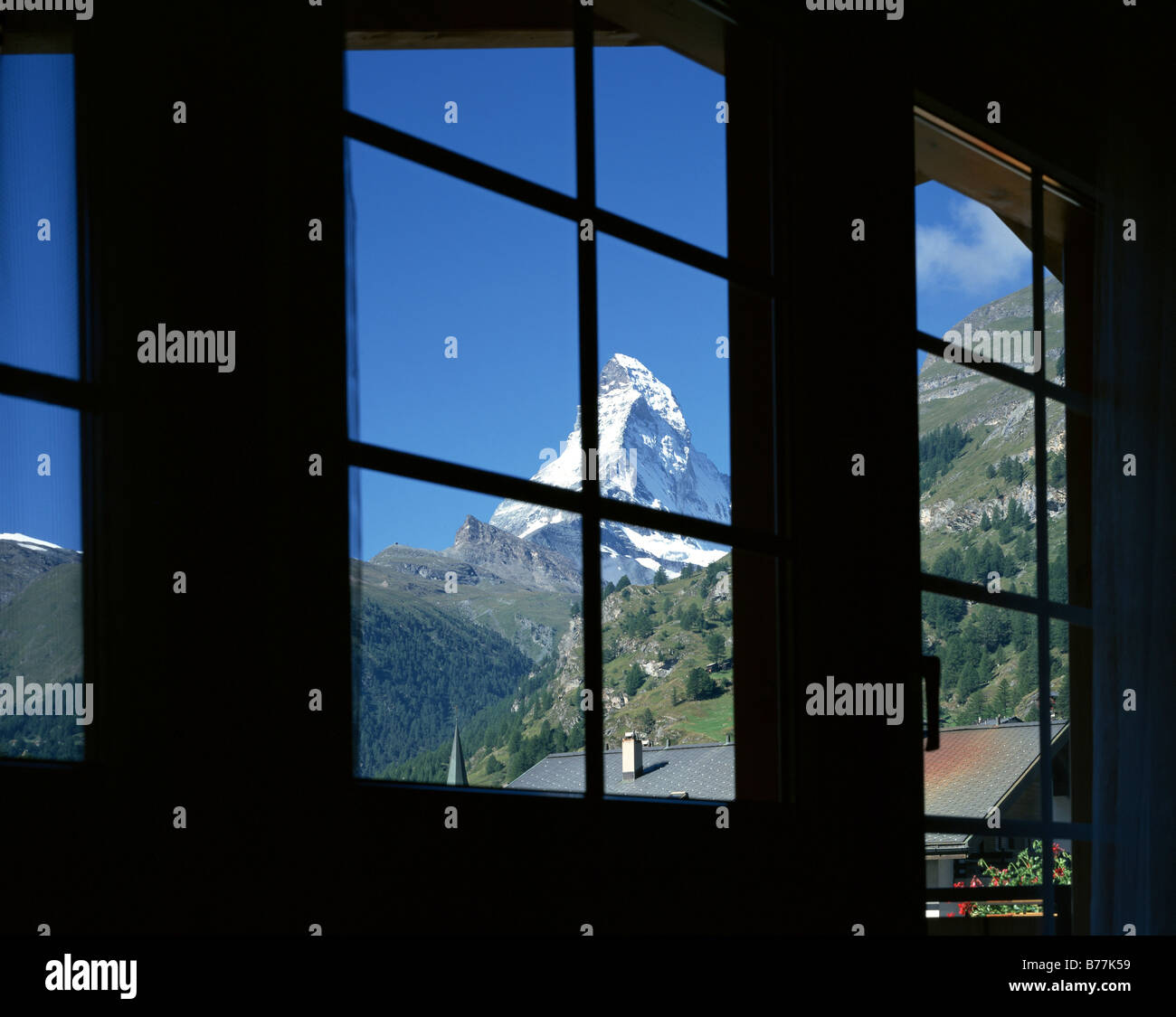 Matterhorn window view hi-res stock photography and images - Alamy
