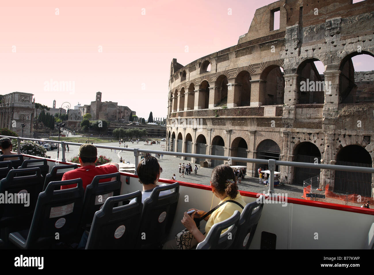 Touring the colosseum rome hi-res stock photography and images - Alamy