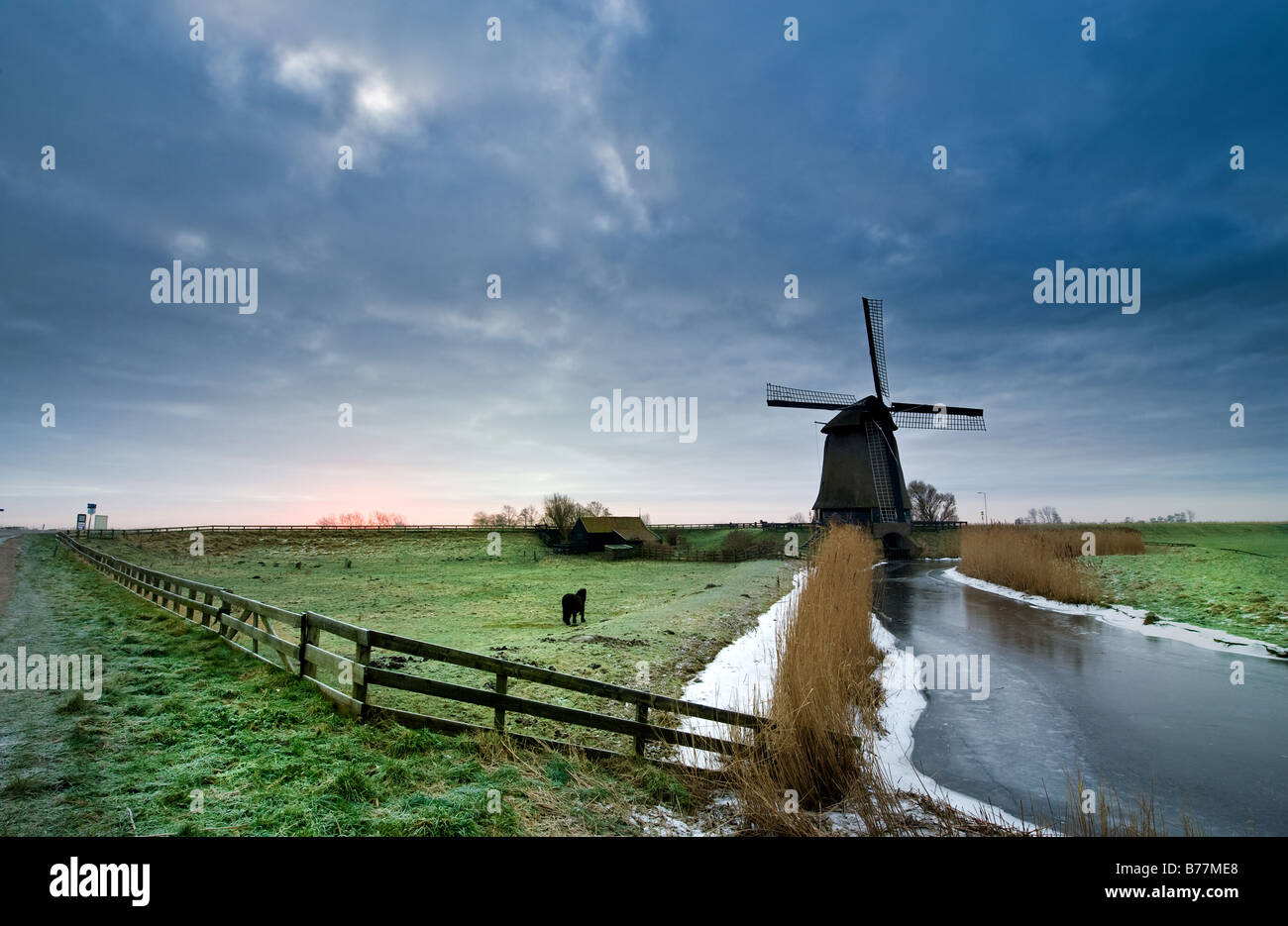Beautiful windmill winter landscape in holland The Netherlands Stock ...