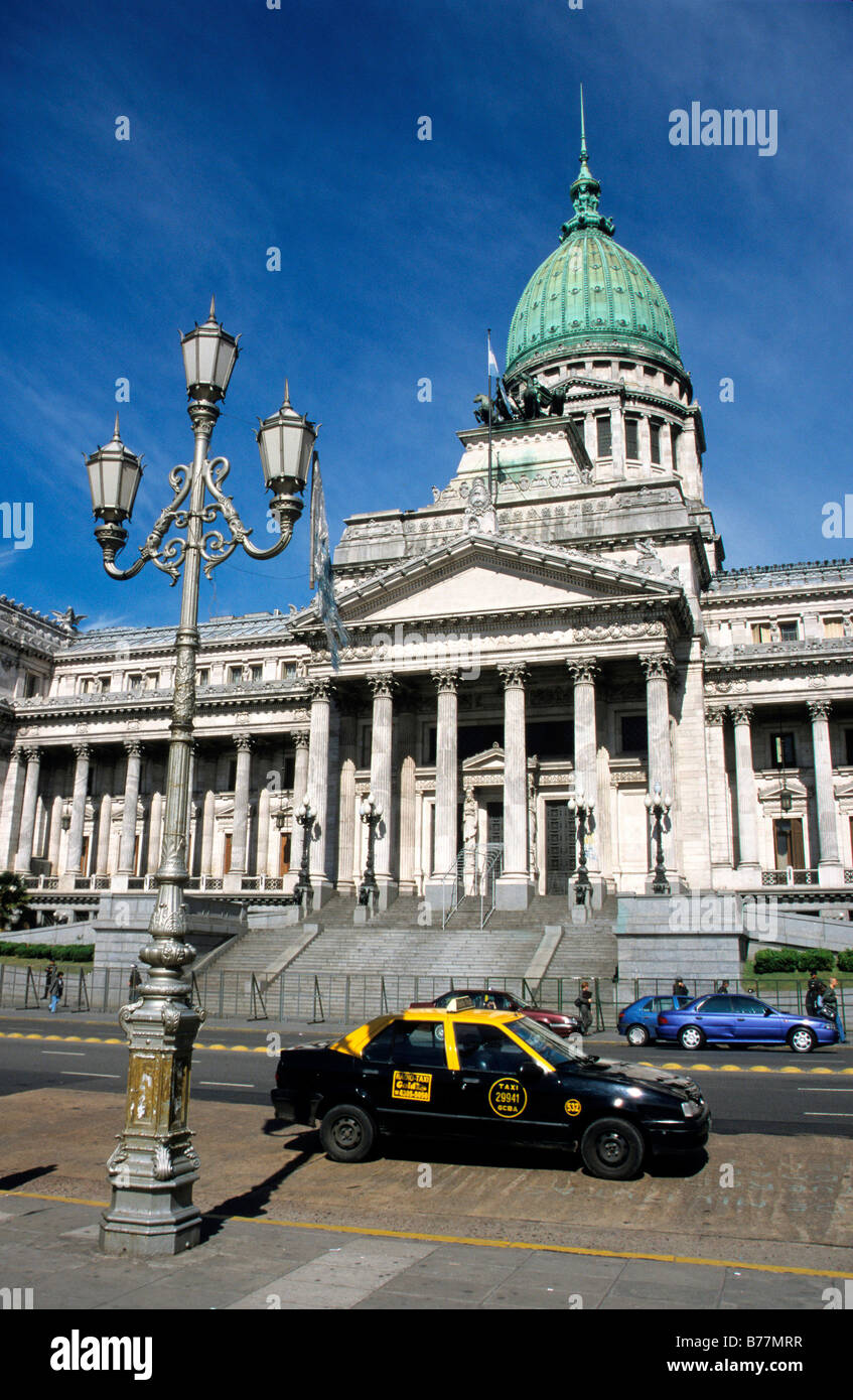Conventions building hi-res stock photography and images - Alamy
