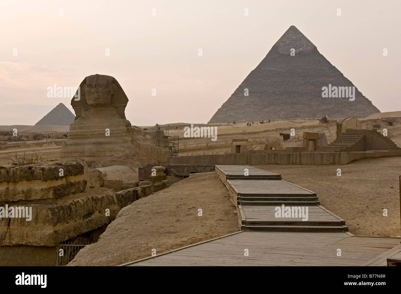 Sphinx egypt historic photos hi-res stock photography and images - Alamy