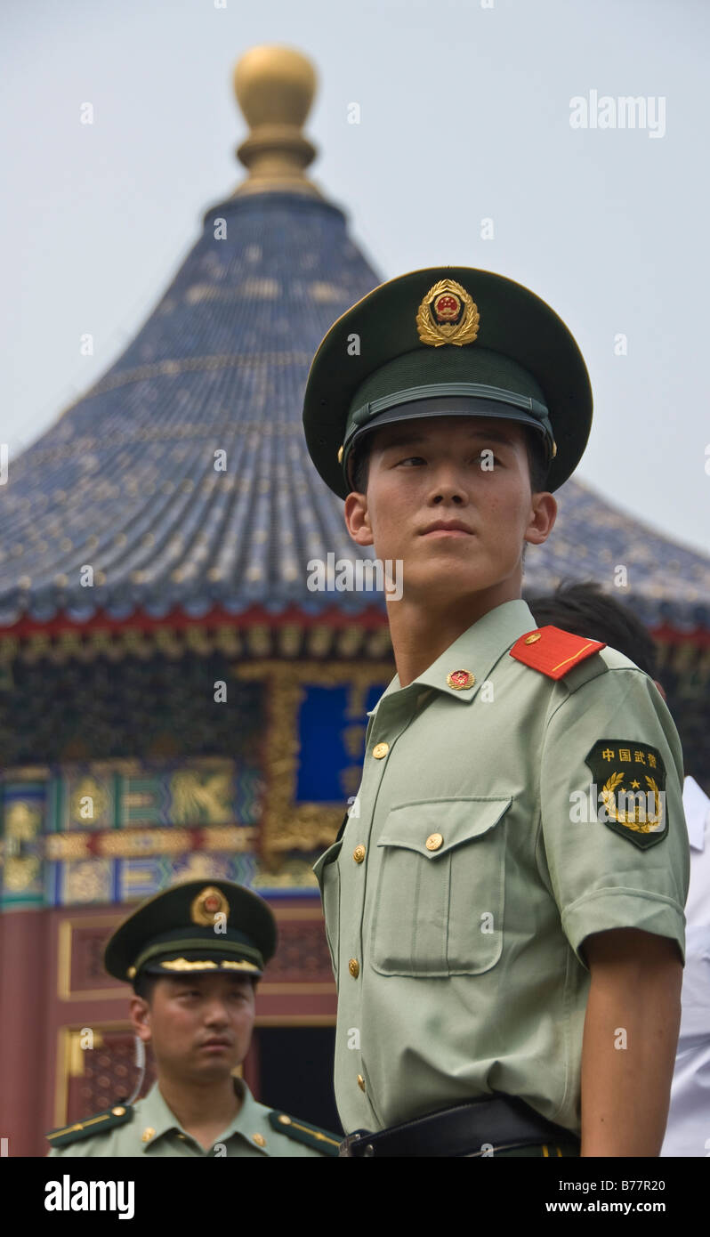 Chinese Policeman, Temple of Heaven, Beijing, China Stock Photo - Alamy