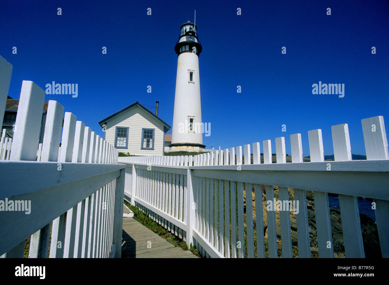 Lighthouse walkways hi-res stock photography and images - Alamy
