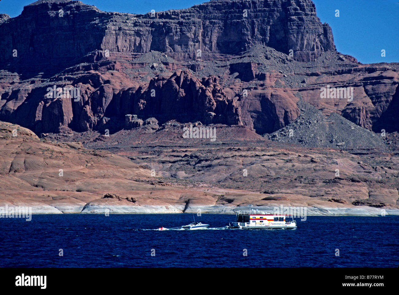 Houseboat,Lake Powell,Glen Canyon National Recreation Area,Utah Stock ...