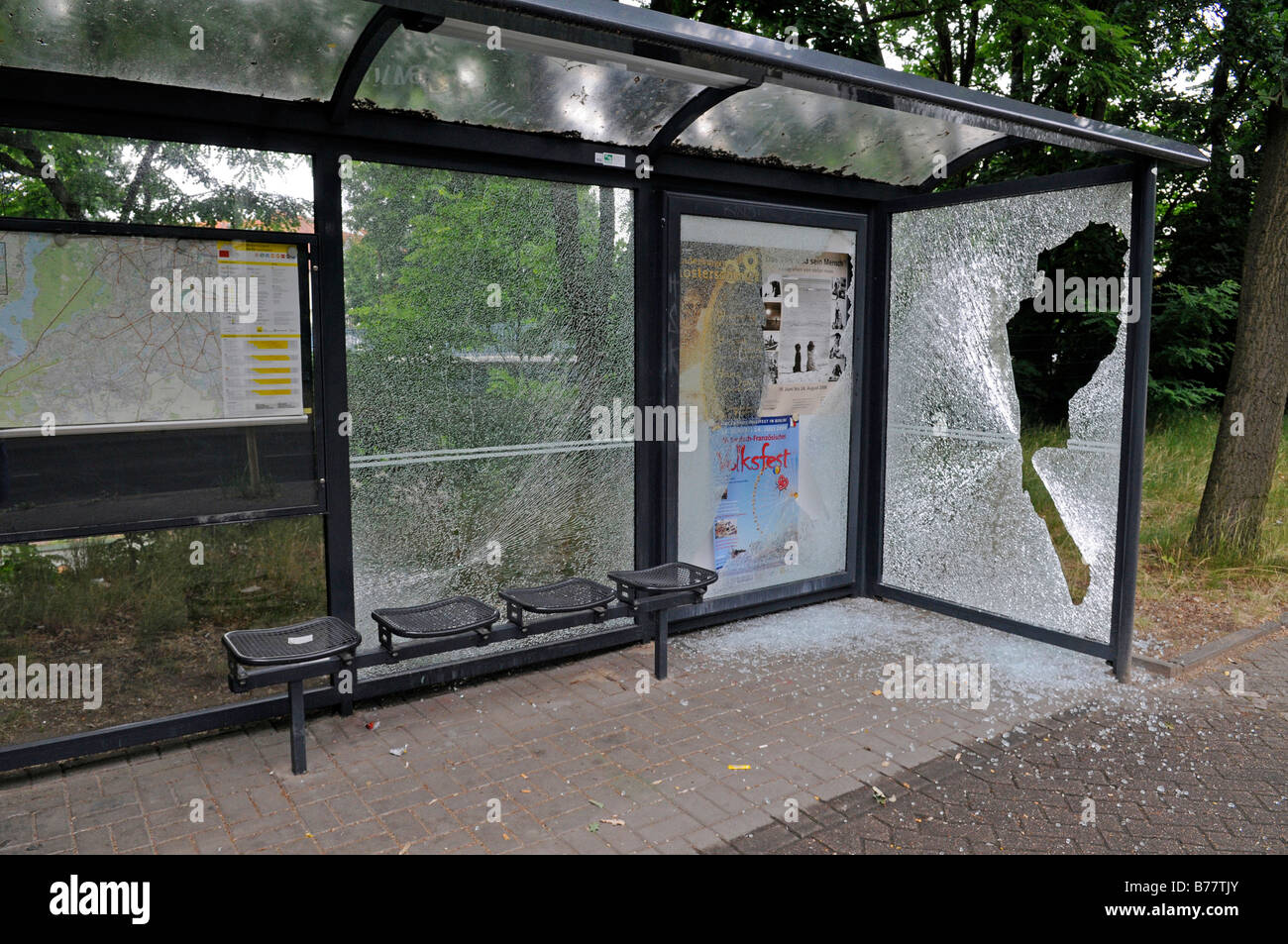 Vandalism on a bus stop Stock Photo, Royalty Free Image: 21685971 - Alamy