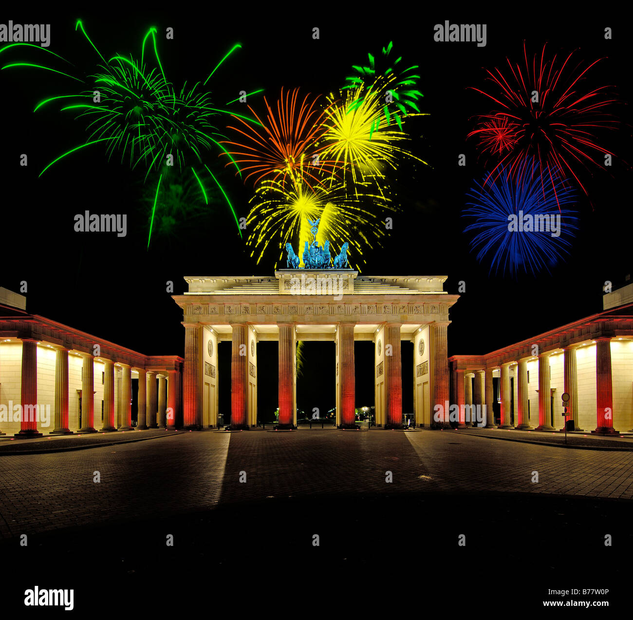 Fireworks above town hi-res stock photography and images - Alamy