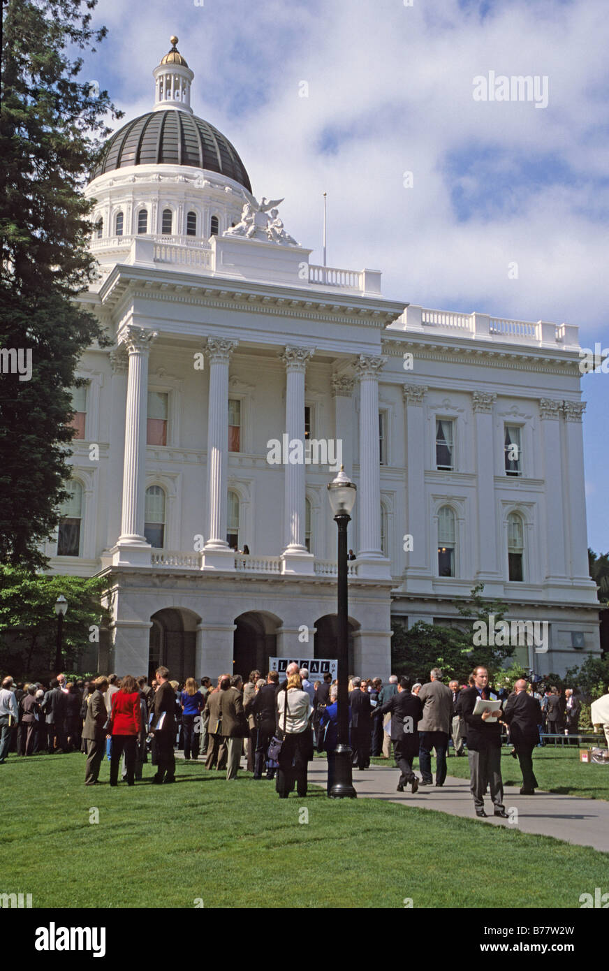 Group gathering outside State Capitol Building Sacramento California ...