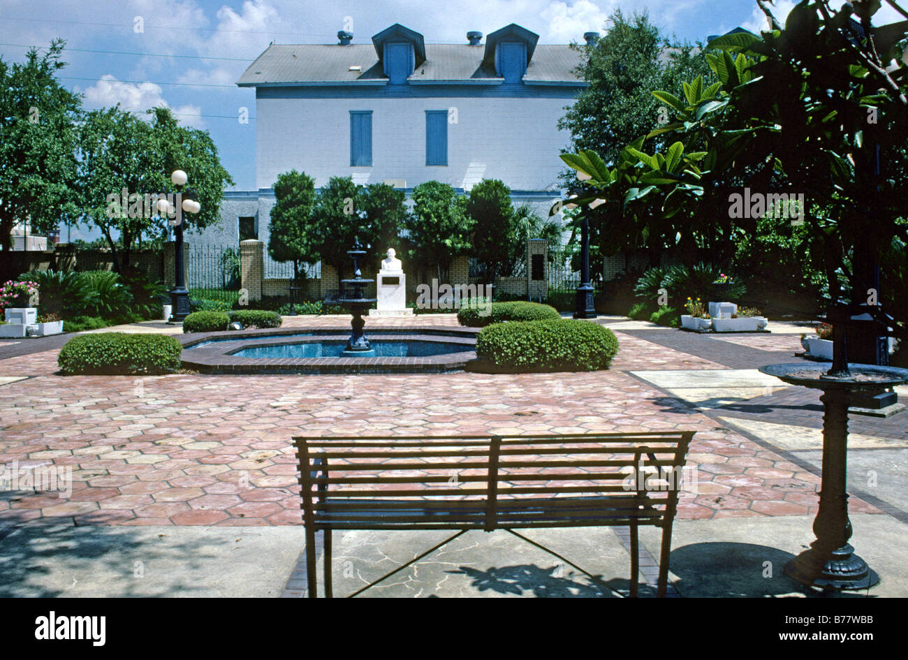 Ybor park hi-res stock photography and images - Alamy