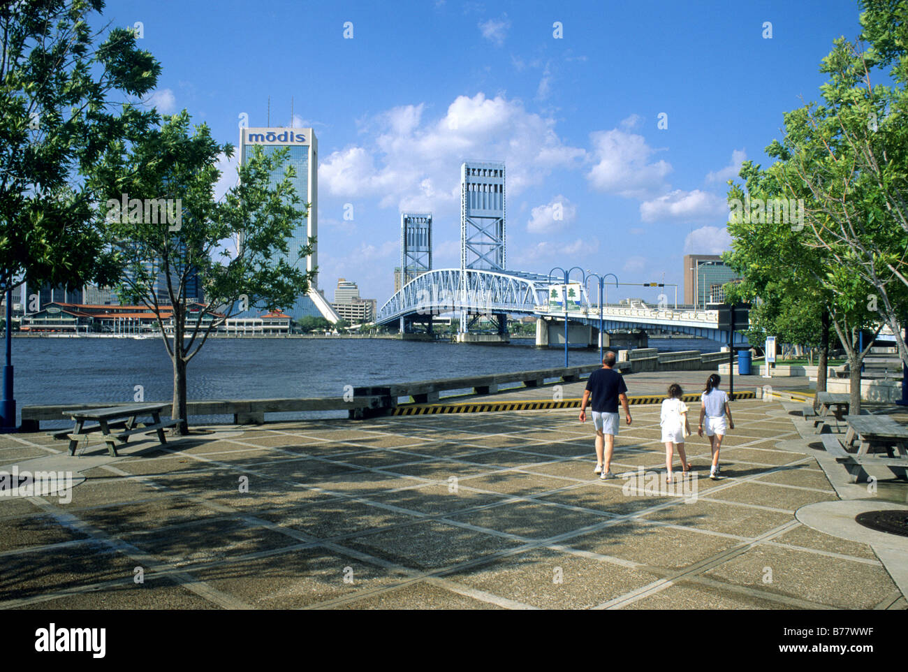 Jacksonville riverwalk hi-res stock photography and images - Alamy