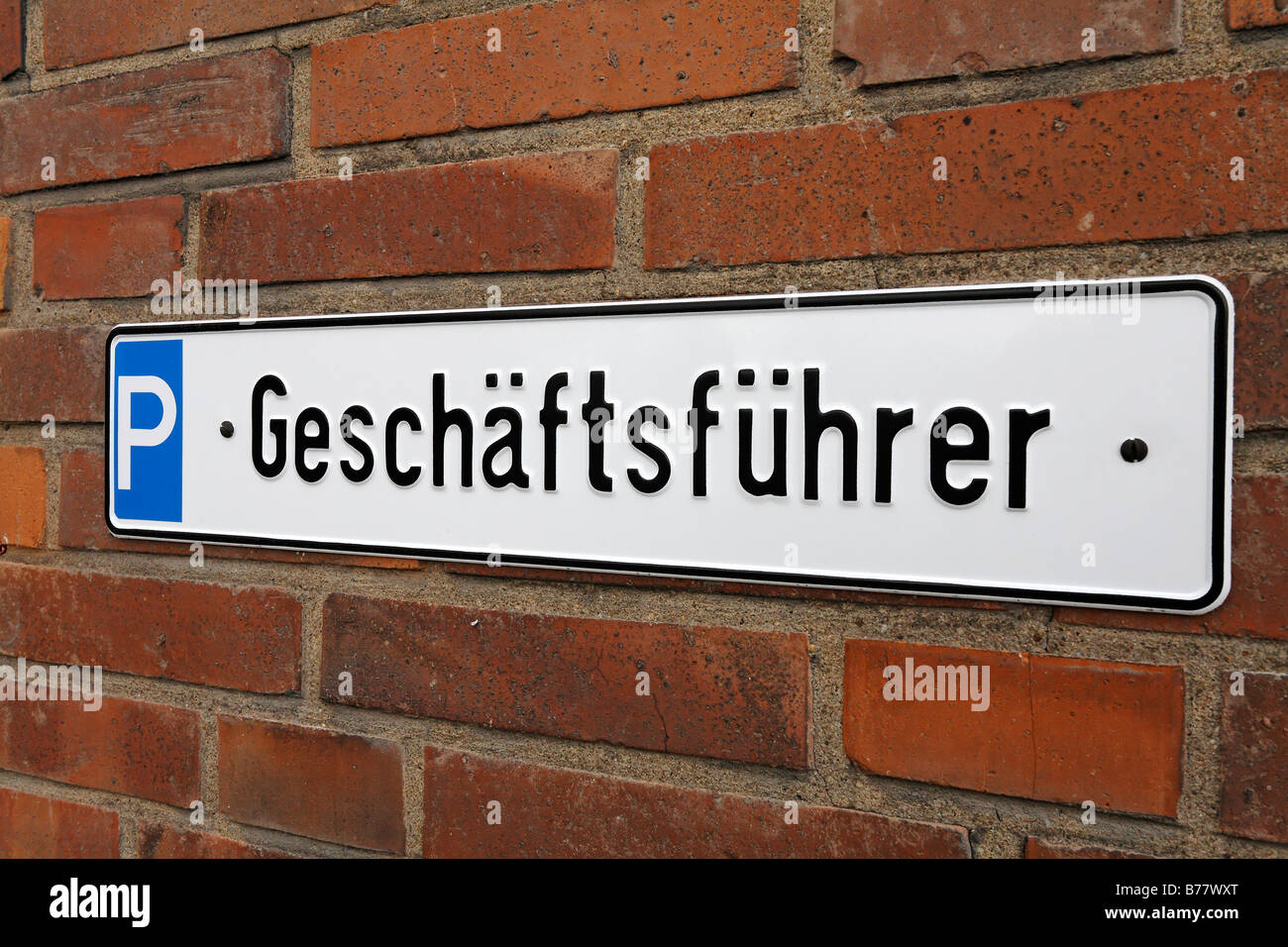 Parkplatz hinweisschilder hi-res stock photography and images - Alamy