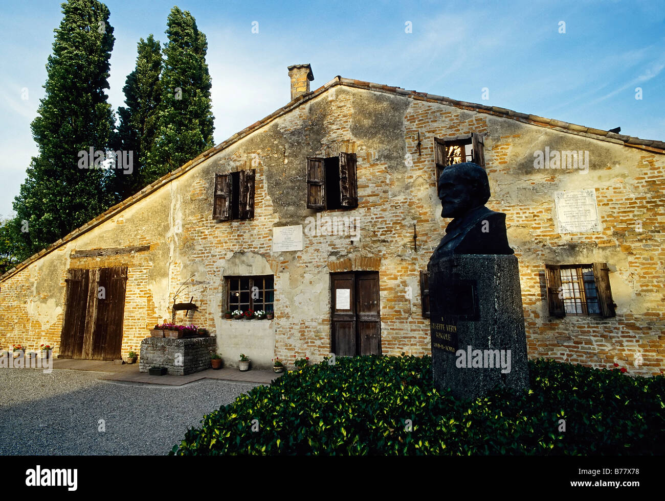 Villa parma hi-res stock photography and images - Alamy