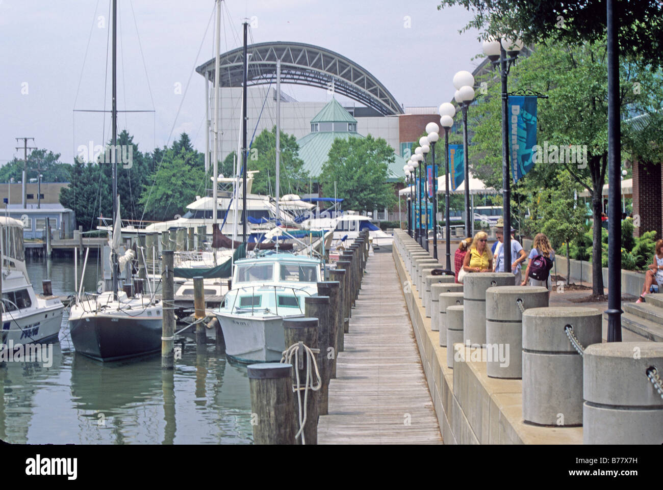 people walking at marina Hampton Virginia Stock Photo - Alamy