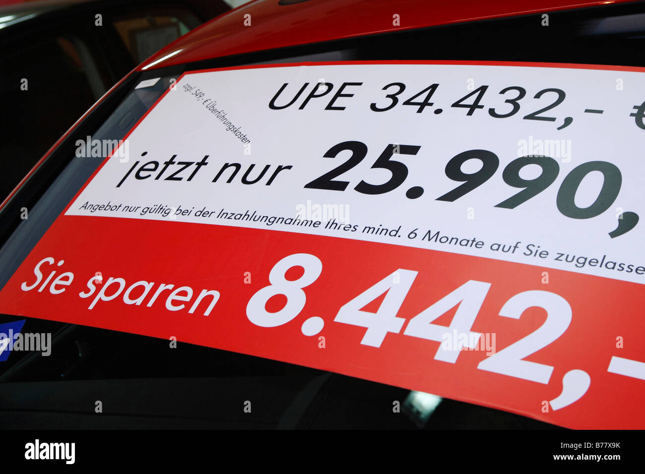 Car prices window hi-res stock photography and images - Alamy