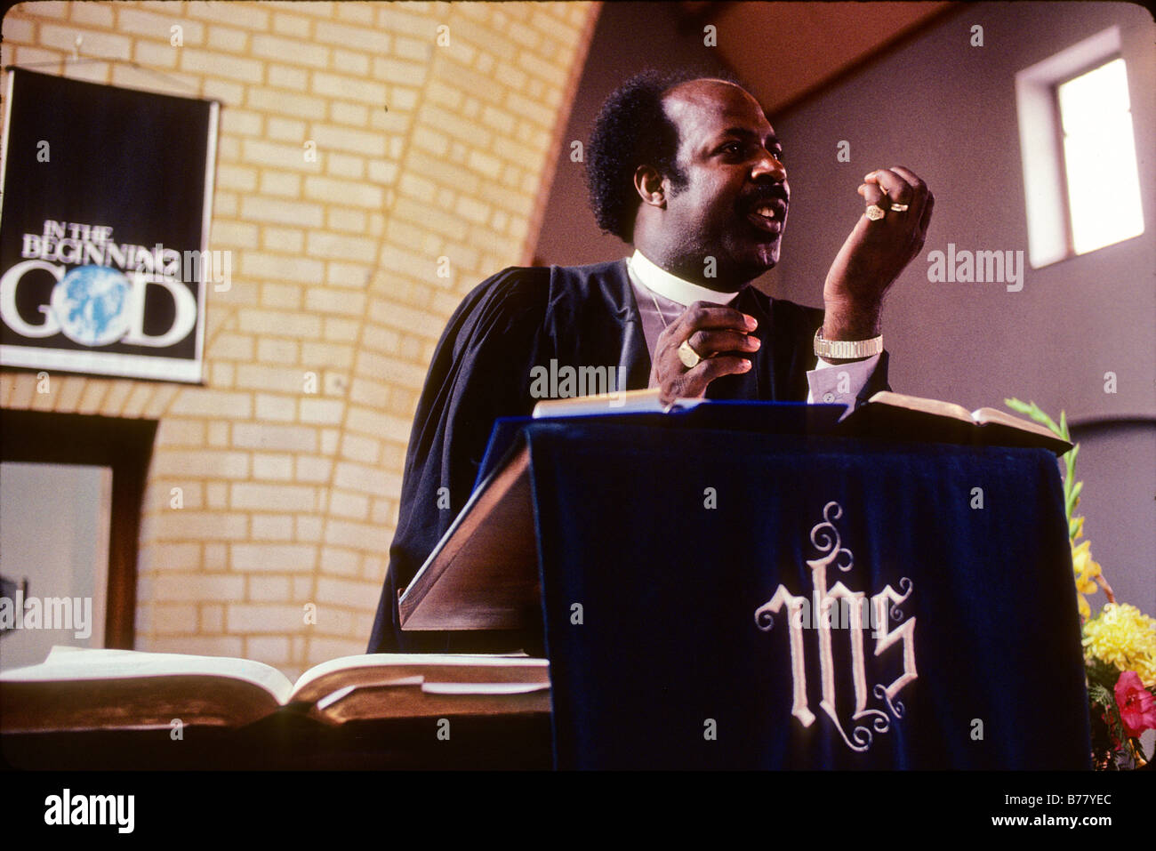 Methodist Church, Stoke Newington, London, UK: A pastor delivers his a ...