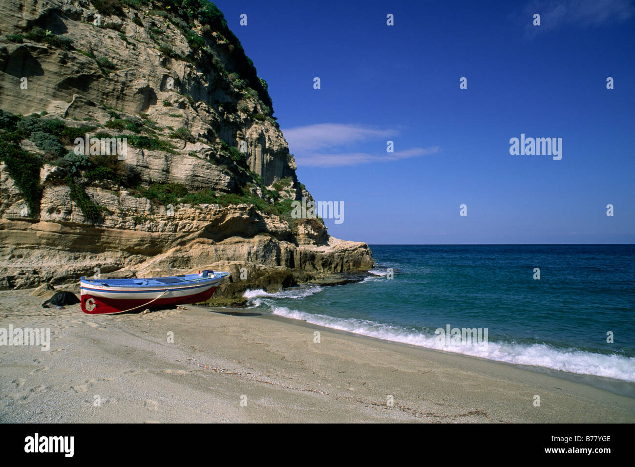 Calabrian seaside villages hi-res stock photography and images - Alamy