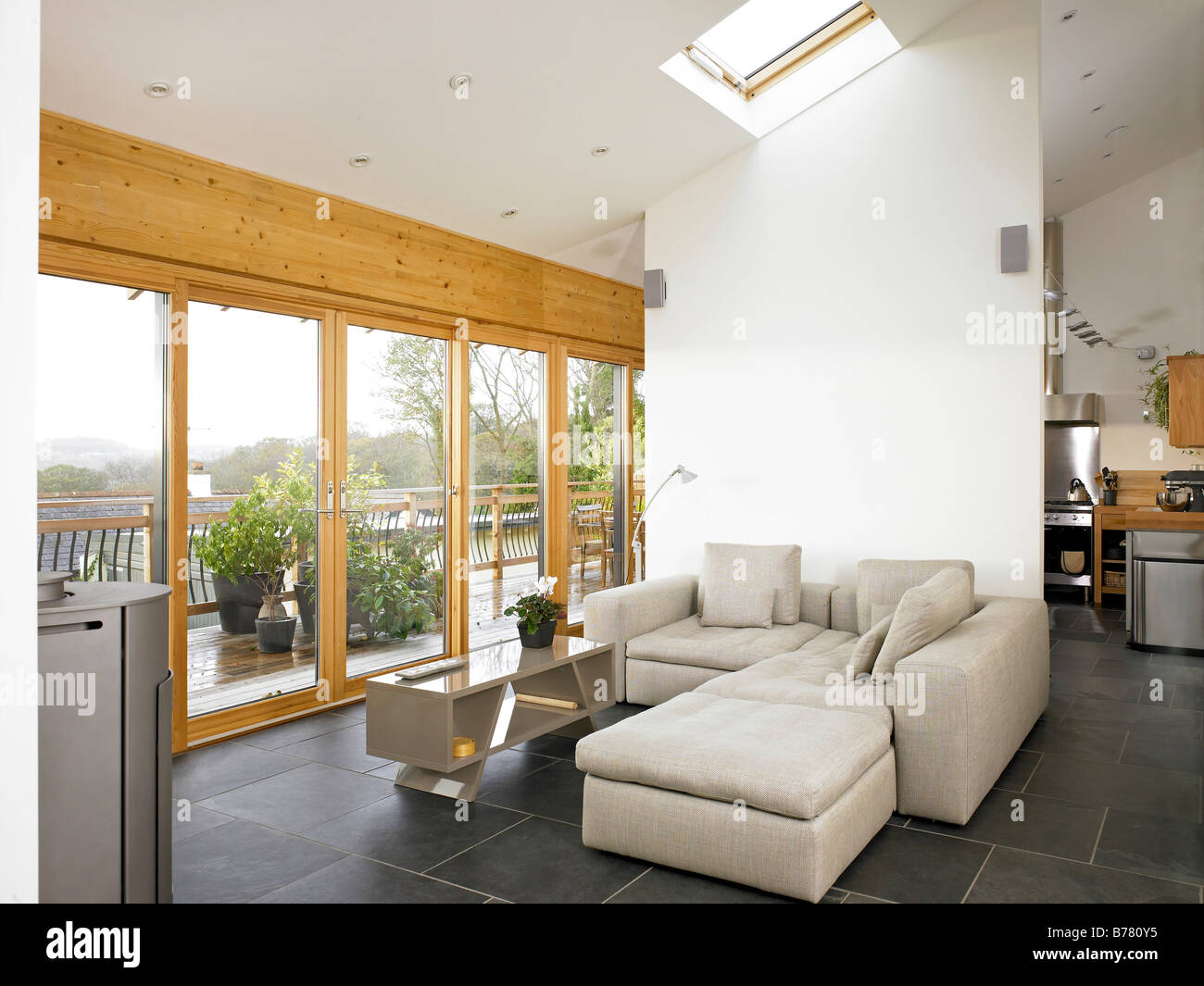 Open plan living hi-res stock photography and images - Alamy