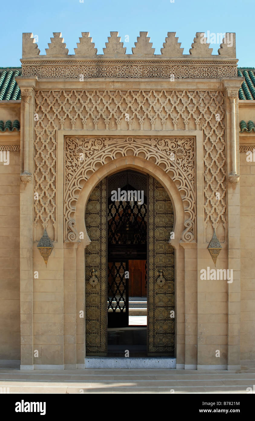 gate at the Mausoleum of Mohammed V in Rabat, Morocco Stock Photo - Alamy