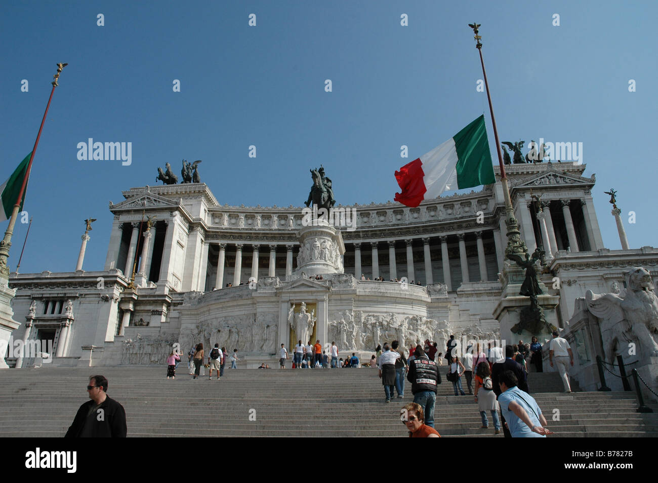 Victor Emmanuel monument, Rome Stock Photo - Alamy