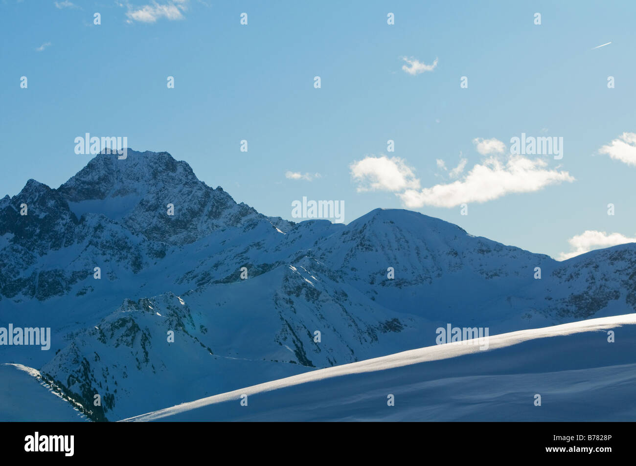 Snowy winter landscape. The Alps Stock Photo - Alamy