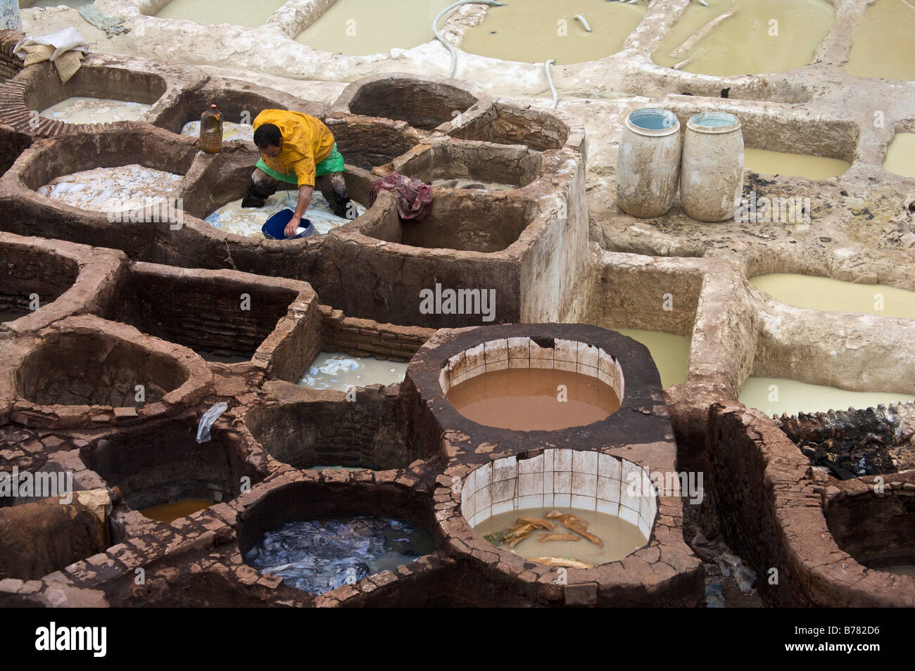 Tannery worker hi-res stock photography and images - Alamy