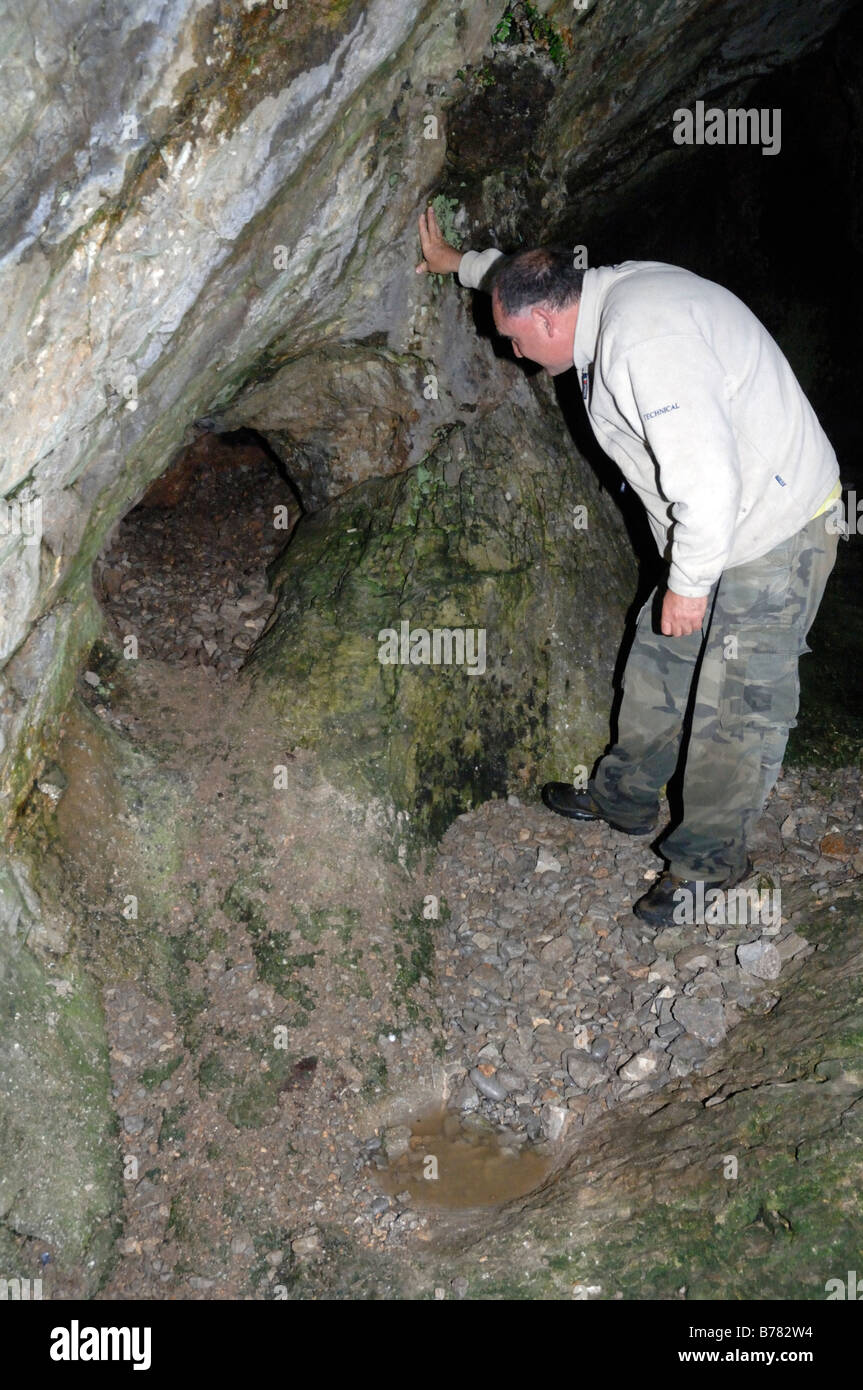 Red Lady Of Paviland Cave High Resolution Stock Photography and Images ...