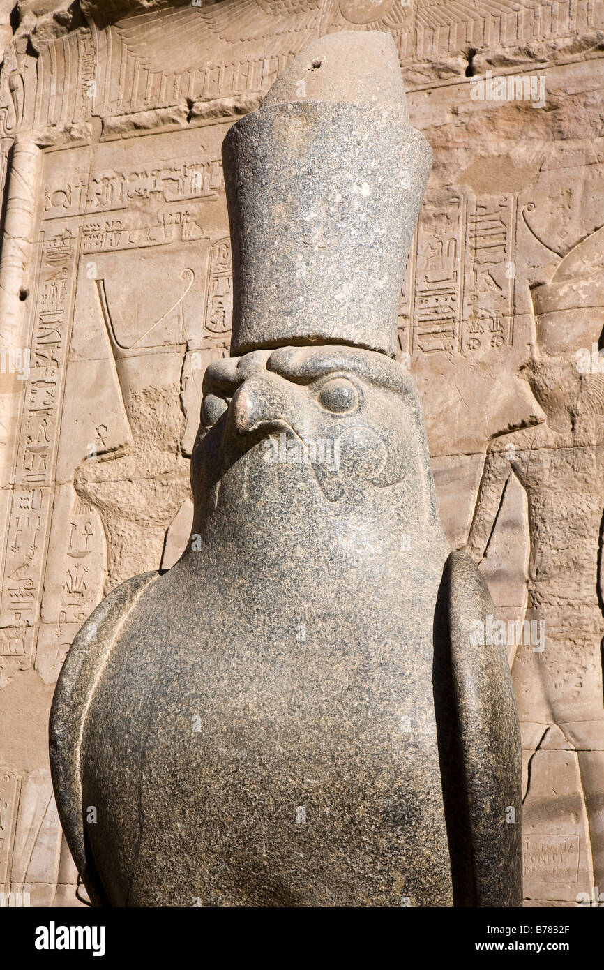Close up of the statue of Horus of Behdet in the forecourt at the ...