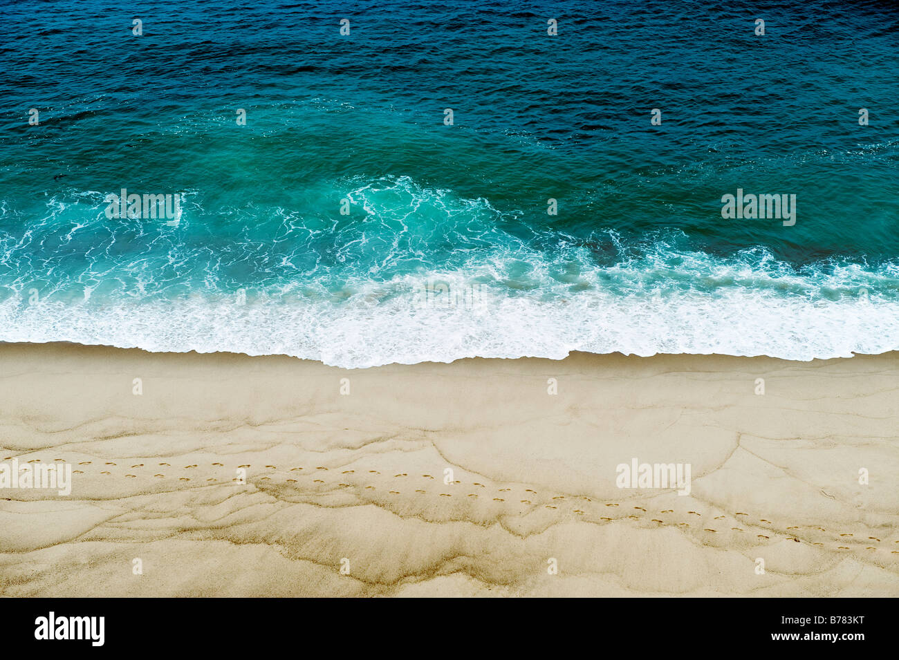 Ocean meets beach Cape Cod MA Stock Photo - Alamy