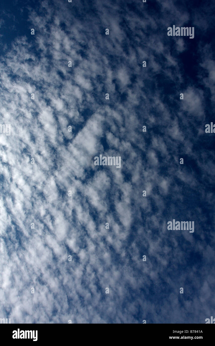 Wispy high clouds with a touch of blue sky and diagonal gradation Stock ...