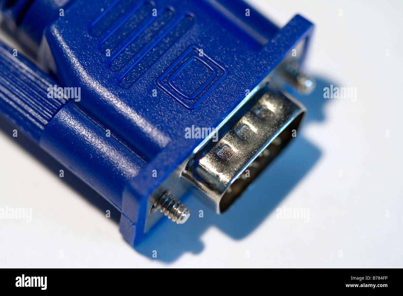 Male vga cable hi-res stock photography and images - Alamy