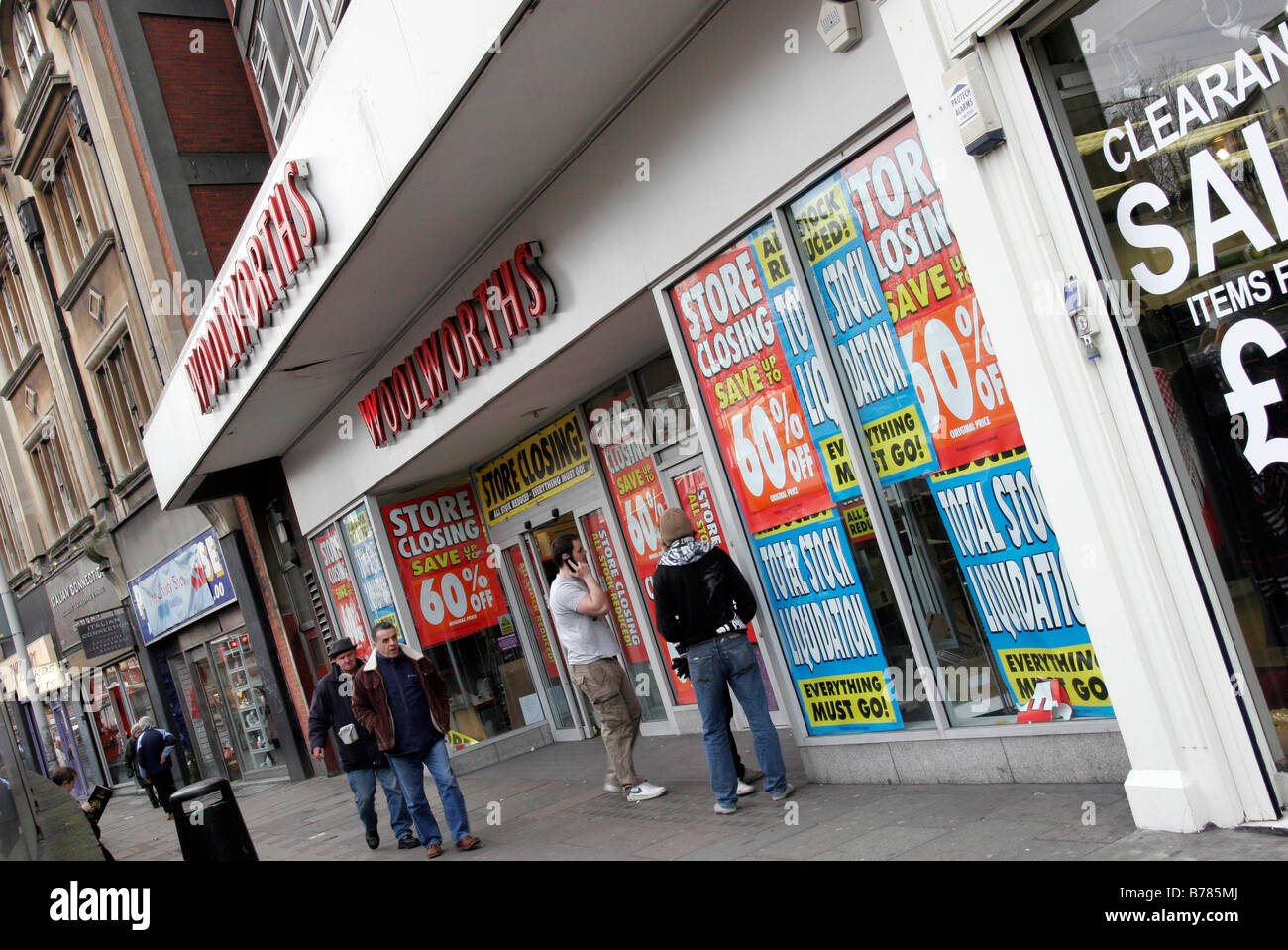 Woolworths shop front hi-res stock photography and images - Alamy