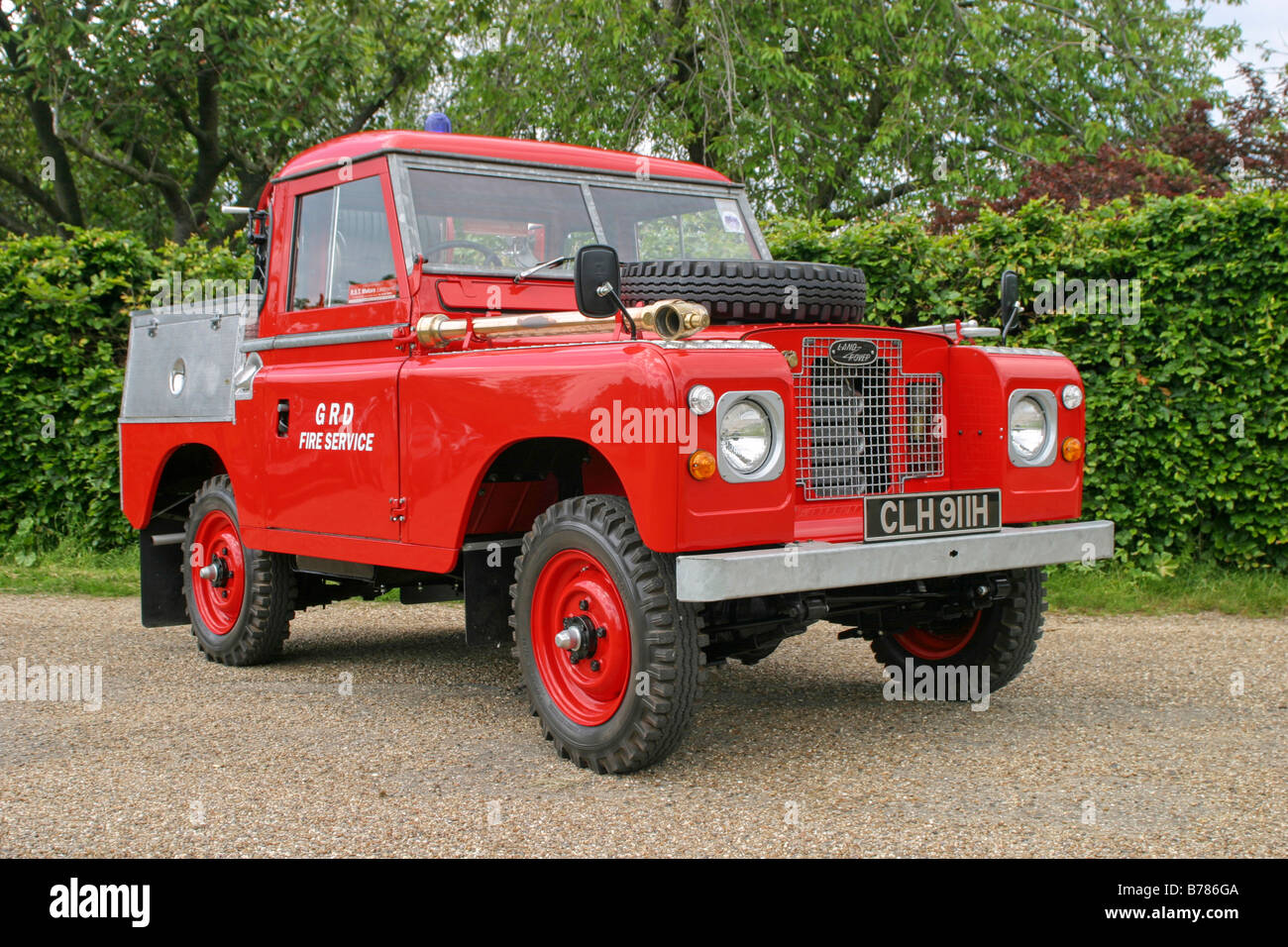 Fire fighter truck icon hi-res stock photography and images - Alamy