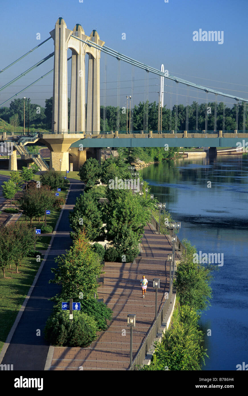 Minneapolis west river parkway hi-res stock photography and images - Alamy