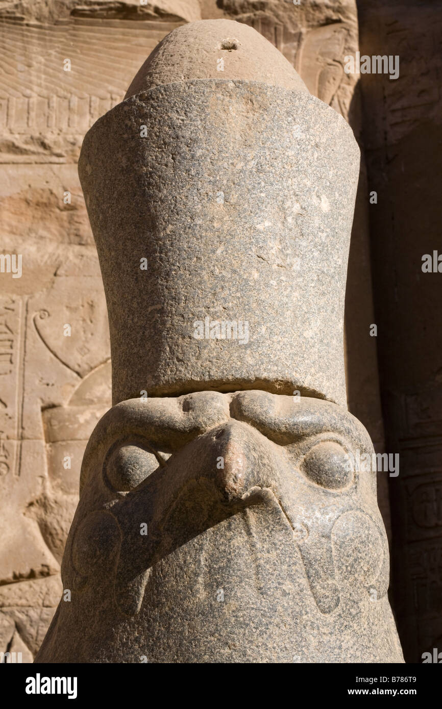 Close up of the statue of Horus of Behdet in the forecourt at the ...