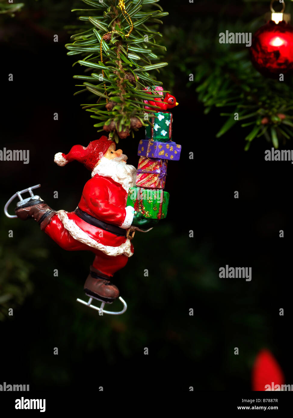 Father christmas figure hi-res stock photography and images - Alamy
