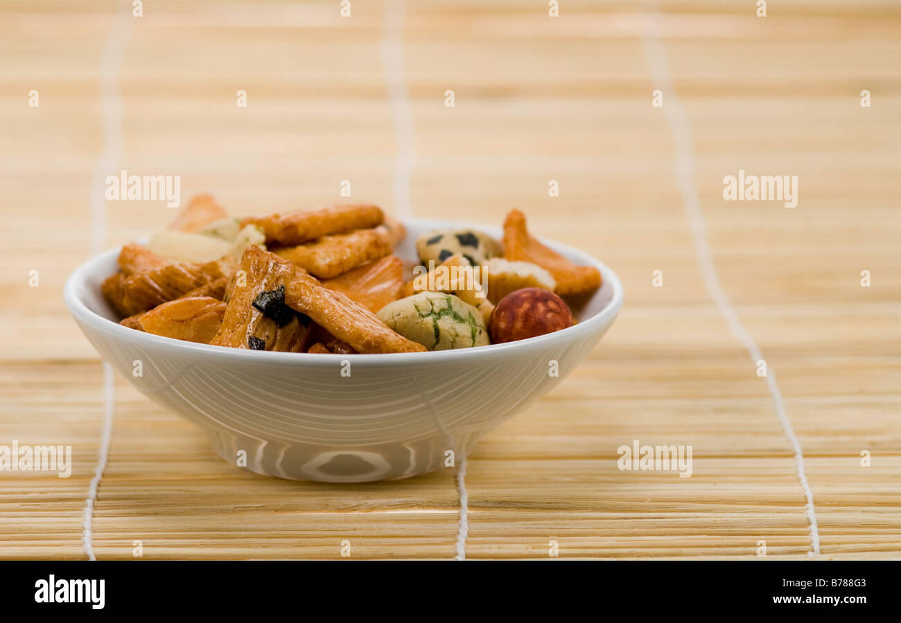 Japanese rice cracker seaweed hi-res stock photography and images - Alamy