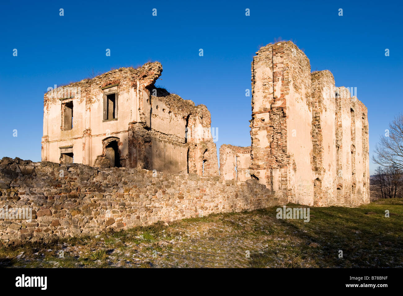 Castle ruins Bodzentyn Swietokrzyskie Mountains Poland Stock Photo - Alamy