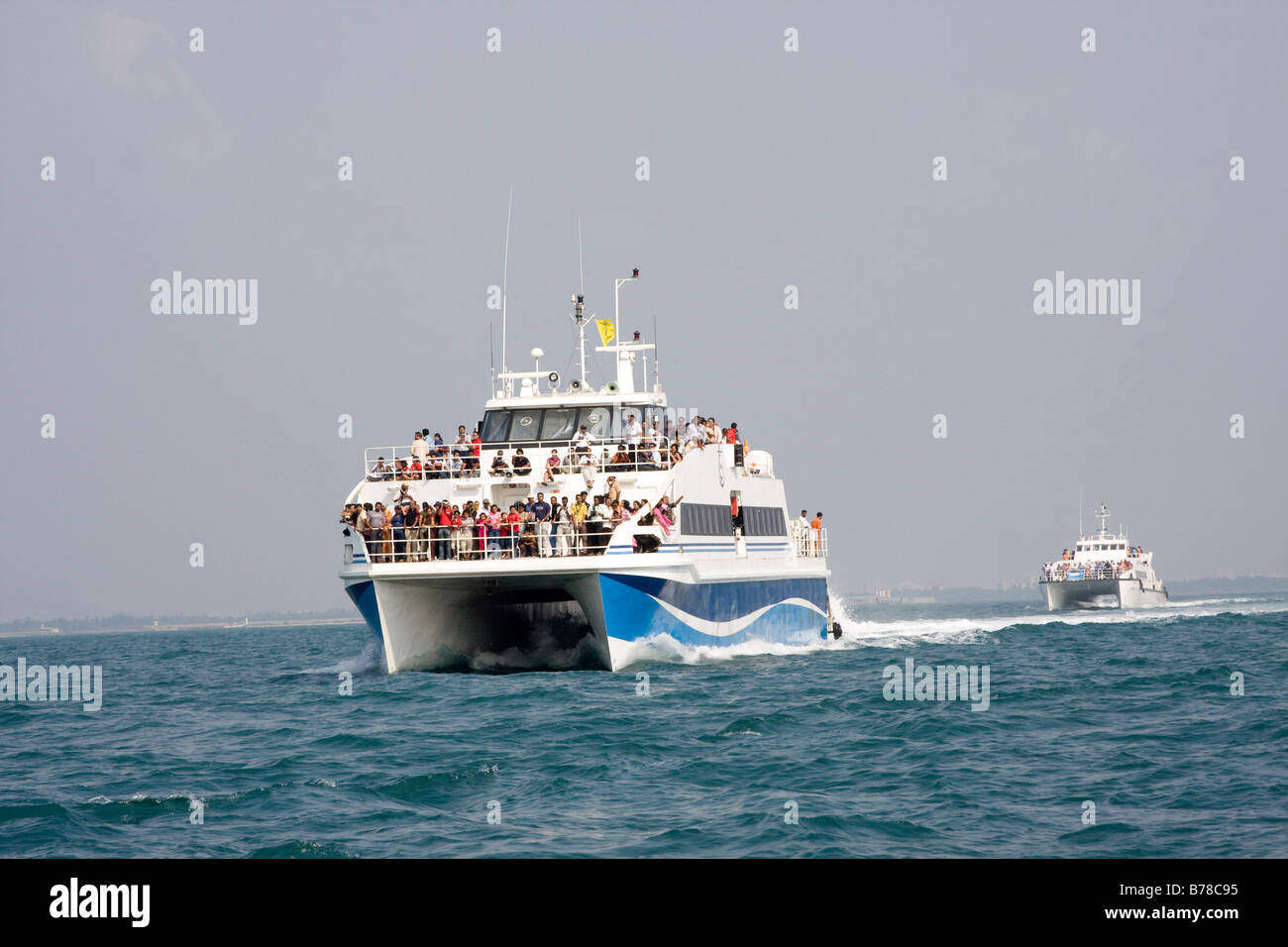 Boat ride in kerala hi-res stock photography and images - Alamy
