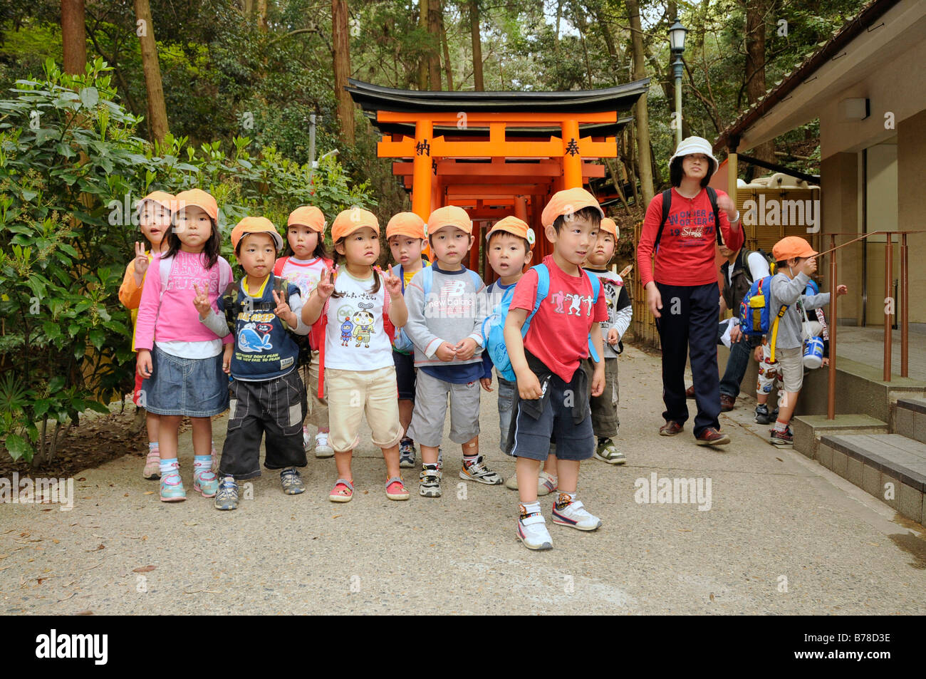 Japanese kindergarten children visiting the Fujimi Shrine in Kyoto ...
