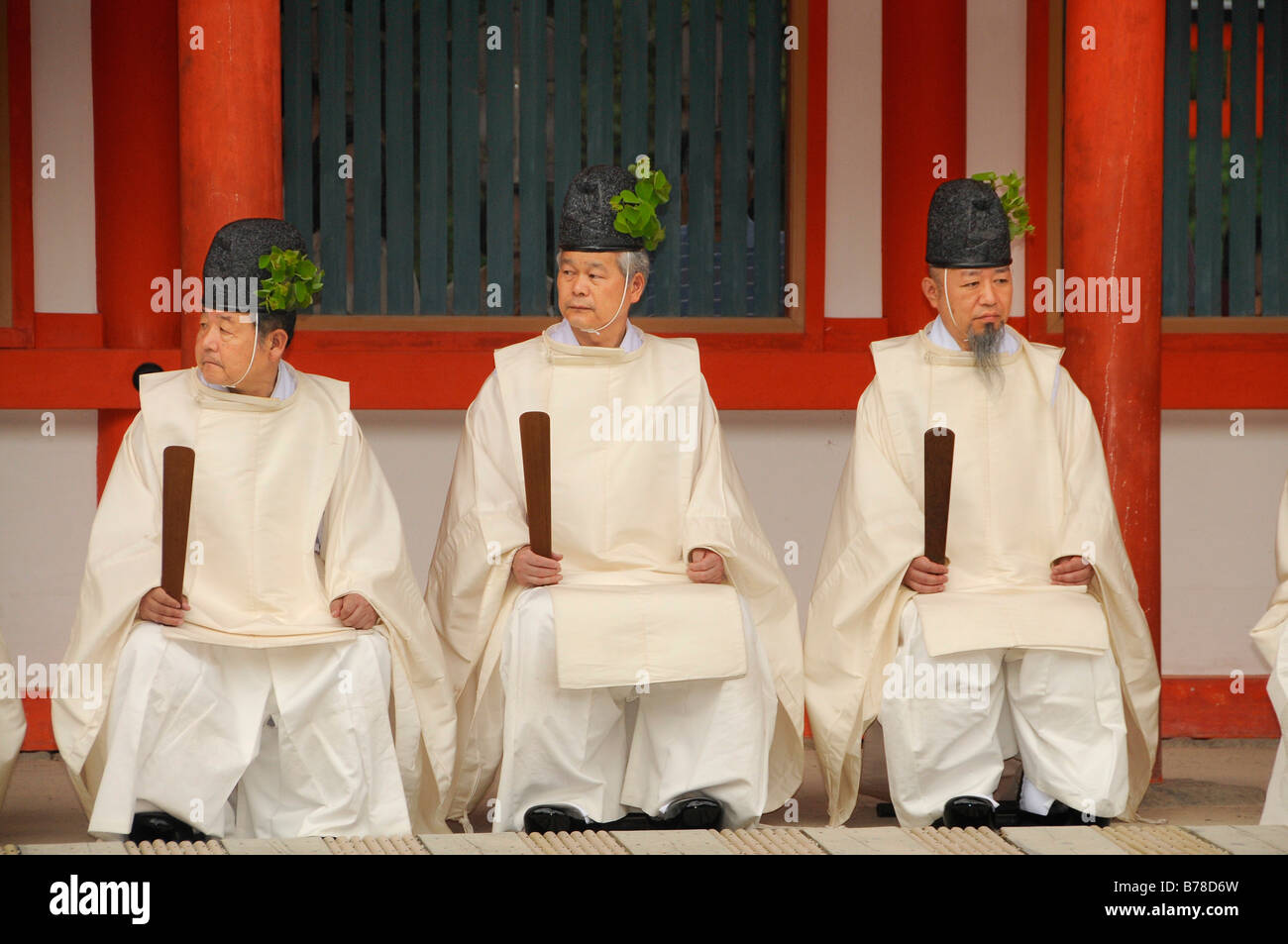 Shinto Priests High Resolution Stock Photography and Images - Alamy