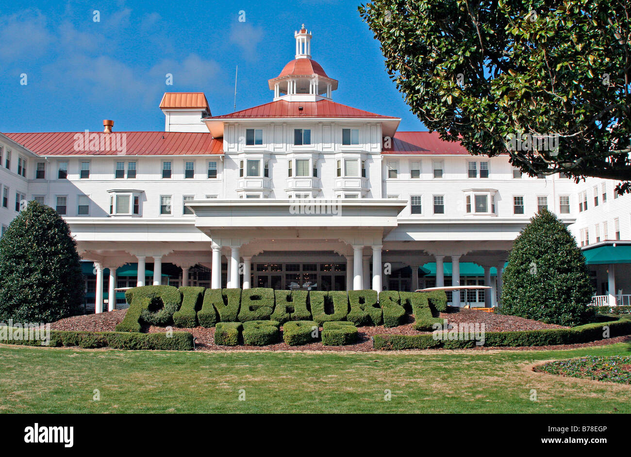 Pinehurst resort carolina spa hi-res stock photography and images - Alamy