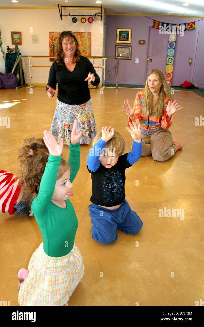 Play groups hi-res stock photography and images - Alamy