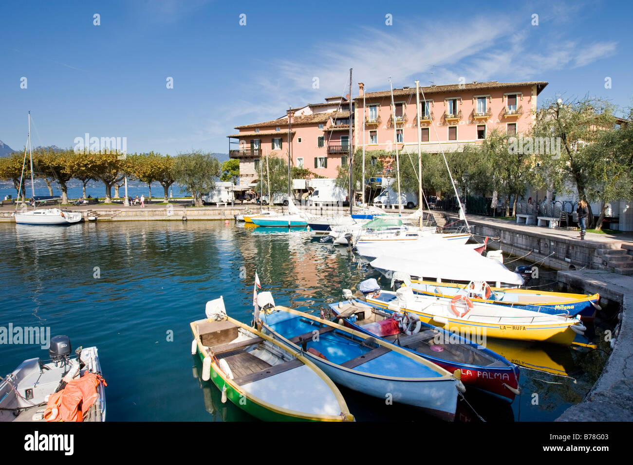 Small harbor in Torri del Bénaco on Lake Garda, Lago di Garda ...